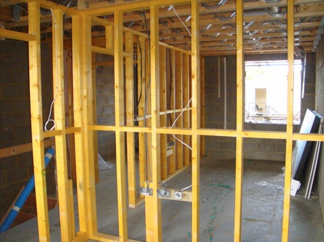 Wise Timber | Building Supplies | Cedar Cladding | Oak Mouldings